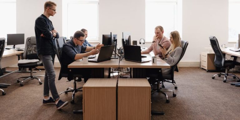 Ergonomic Workstation Design: Ideal Setup to Boost Efficient